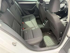 Balts Skoda Octavia 2017 Kauņa, ar dzinēja tilpumu 1.60 L un nobraukumu 240 tūkst. km par 6750 €, foto 15 vietnē AUTOMOTO.COM.LV