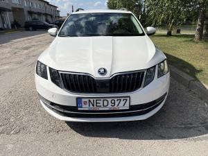 White Skoda Octavia 2017 in Vilnius, with an engine capacity of 1.00 L and mileage of 214 thousand km for 6900 €, photo 1 on AUTOMOTO.COM.LV