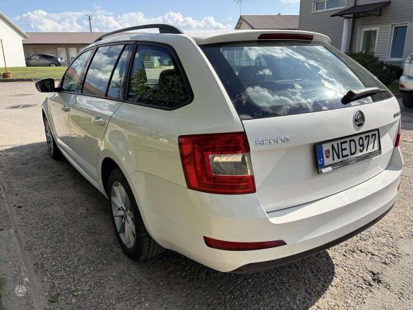 Balts Skoda Octavia 2017 Viļņa, ar dzinēja tilpumu 1.00 L un nobraukumu 214 tūkst. km par 6900 €, foto 8 vietnē AUTOMOTO.COM.LV