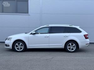 Balts Skoda Octavia 2017 Utena, ar dzinēja tilpumu 1.60 L un nobraukumu 345 tūkst. km par 7990 €, foto 10 vietnē AUTOMOTO.COM.LV