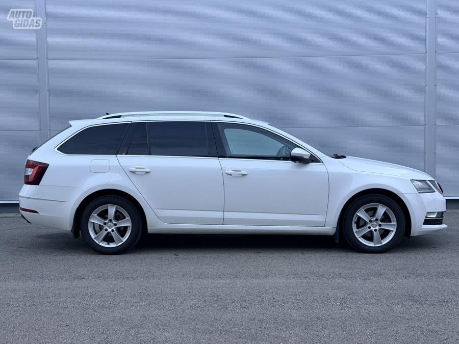 Balts Skoda Octavia 2017 Utena, ar dzinēja tilpumu 1.60 L un nobraukumu 345 tūkst. km par 7990 €, foto 11 vietnē AUTOMOTO.COM.LV