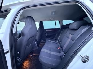 Balts Skoda Octavia 2017 Utena, ar dzinēja tilpumu 1.60 L un nobraukumu 345 tūkst. km par 7990 €, foto 20 vietnē AUTOMOTO.COM.LV
