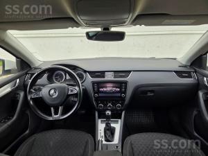 Balts Skoda Octavia 2017 Rīga, ar dzinēja tilpumu 2.00 L un nobraukumu 238 tūkst. km par 8300 €, foto 22 vietnē AUTOMOTO.COM.LV