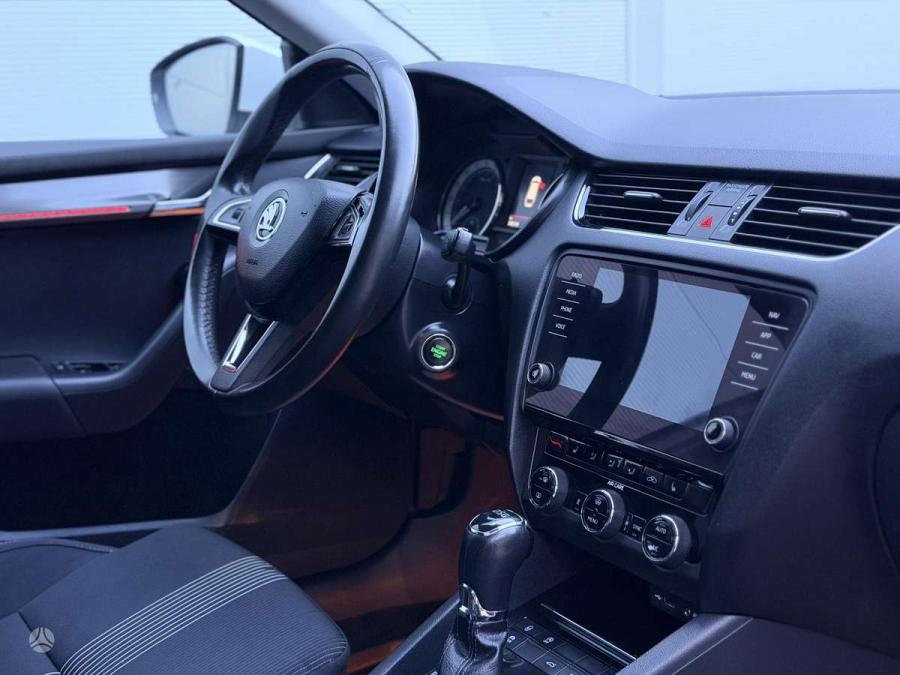 Белый Шкода Октавия 2017 в Утена, объемом двигателя 1.59 л и пробегом 345 тыс. км за 7850 €, фото 26 на AUTOMOTO.COM.LV