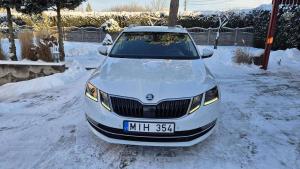 White Skoda Octavia 2018 in Kelme, with an engine capacity of 1.60 L and mileage of 277 thousand km for 9000 €, photo 9 on AUTOMOTO.COM.LV