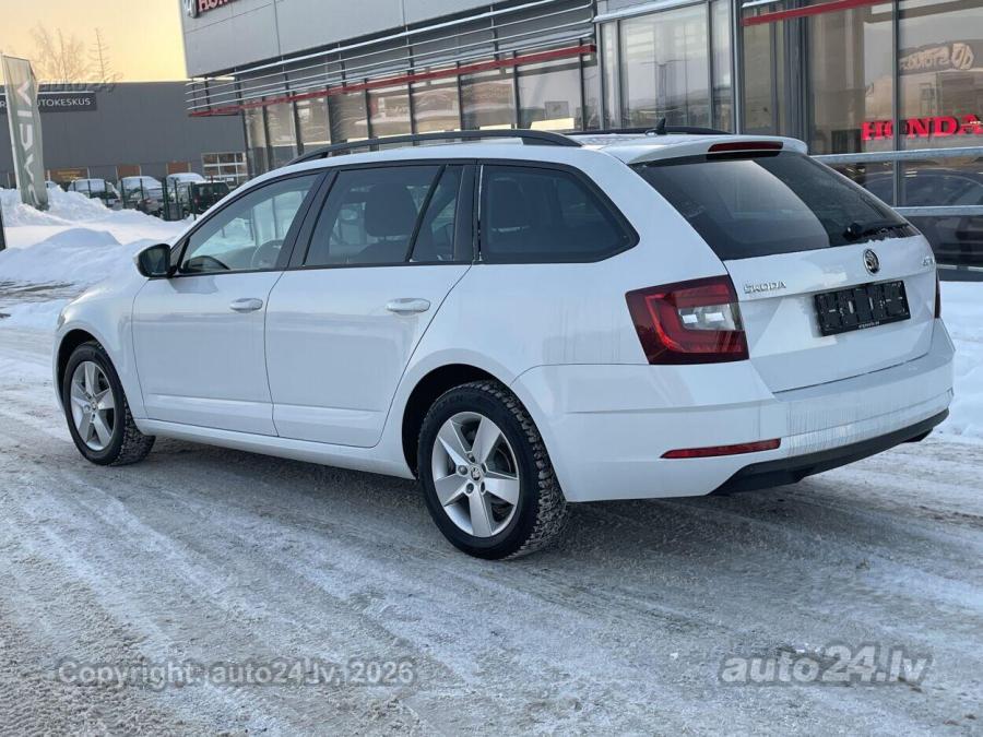 White Skoda Octavia 2018 in Viljandi, with an engine capacity of 1.60 L and mileage of 173 thousand km for 9990 €, photo 4 on AUTOMOTO.COM.LV