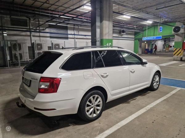 Balts Skoda Octavia 2018 Viļņa, ar dzinēja tilpumu 1.00 L un nobraukumu 254 tūkst. km par 7300 €, foto 3 vietnē AUTOMOTO.COM.LV