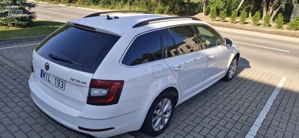 White Skoda Octavia 2018 in Kaunas, with an engine capacity of 1.60 L and mileage of 260 thousand km for 9999 €, photo 3 on AUTOMOTO.COM.LV