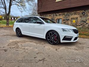 White Skoda Octavia 2018 in Tallinn, with an engine capacity of 2.00 L and mileage of 192 thousand km for 14990 €, photo 10 on AUTOMOTO.COM.LV