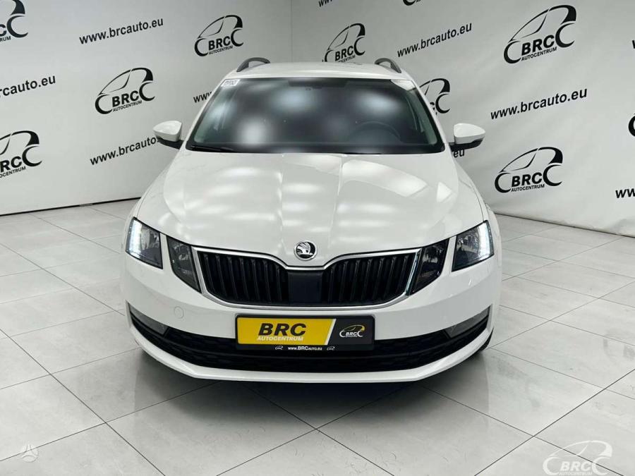 White Skoda Octavia 2018 in Vilnius, with an engine capacity of 1.00 L and mileage of 253 thousand km for 6900 €, photo 26 on AUTOMOTO.COM.LV