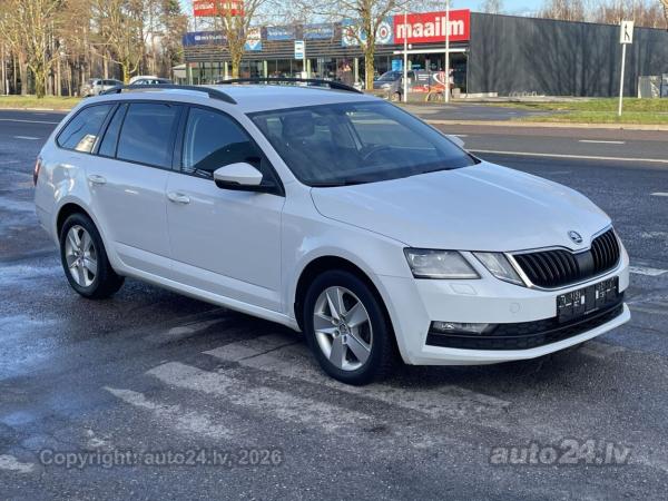 White Skoda Octavia 2018 in Viljandi, with an engine capacity of 1.60 L and mileage of 175 thousand km for 9980 €, photo 2 on AUTOMOTO.COM.LV
