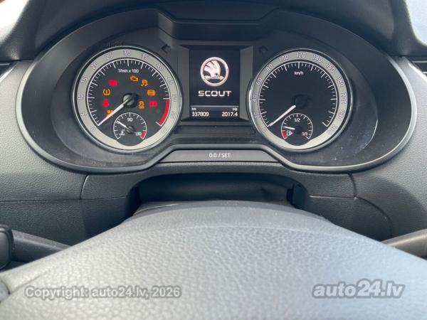 White Skoda Octavia 2018 in Tallinn, with an engine capacity of 2.00 L and mileage of 336 thousand km for 9999 €, photo 11 on AUTOMOTO.COM.LV