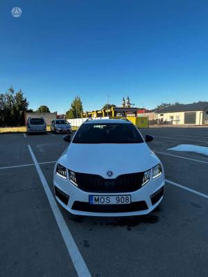 White Skoda Octavia 2018 in Vilkaviskis, with an engine capacity of 2.00 L and mileage of 275 thousand km for 8000 €, photo 7 on AUTOMOTO.COM.LV