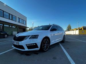 White Skoda Octavia 2018 in Vilkaviskis, with an engine capacity of 2.00 L and mileage of 275 thousand km for 8000 €, photo 14 on AUTOMOTO.COM.LV
