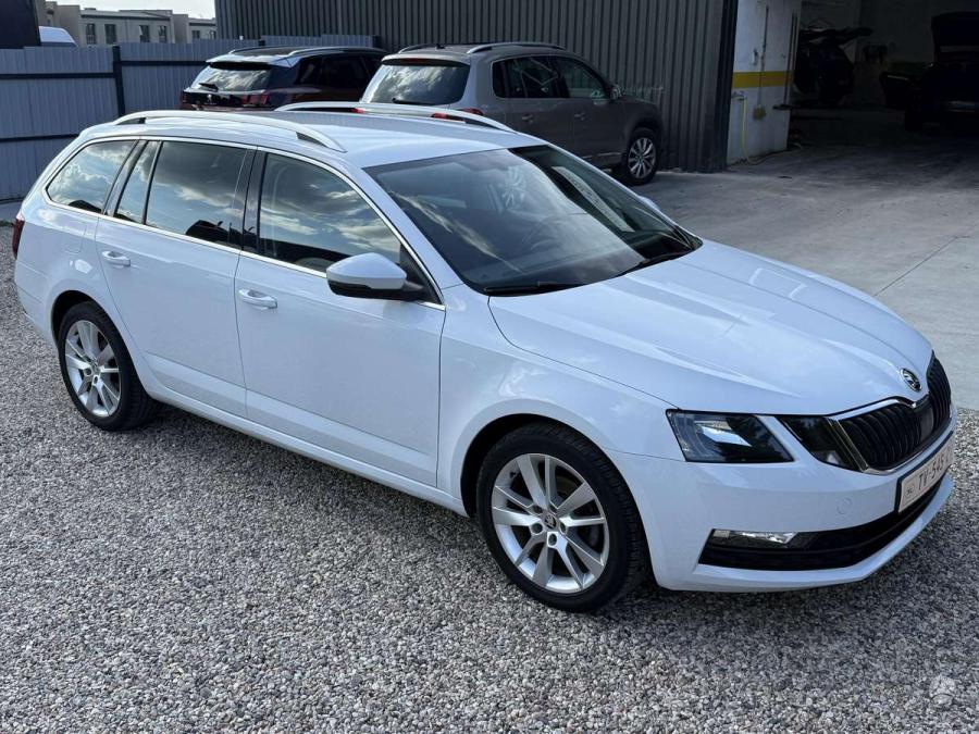 Balts Skoda Octavia 2018 Kauņa, ar dzinēja tilpumu 1.60 L un nobraukumu 185 tūkst. km par 6900 €, foto 8 vietnē AUTOMOTO.COM.LV