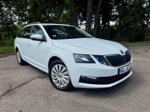 White Skoda Octavia 2018 in Vilnius, with an engine capacity of 1.97 L and mileage of 211 thousand km for 8500 €, photo  on AUTOMOTO.COM.LV