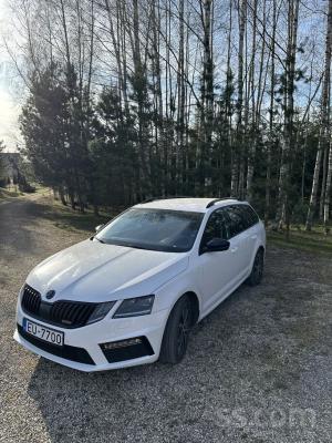 White Skoda Octavia 2018 in Rezekne, with an engine capacity of 2.00 L and mileage of 270 thousand km for 12499 €, photo  on AUTOMOTO.COM.LV