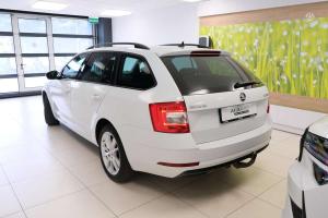 Balts Skoda Octavia 2018 Viļņa, ar dzinēja tilpumu 1.97 L un nobraukumu 230 tūkst. km par 11950 €, foto 5 vietnē AUTOMOTO.COM.LV