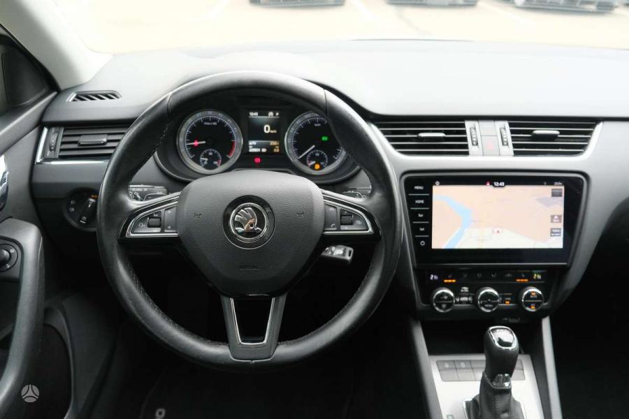 Balts Skoda Octavia 2018 Viļņa, ar dzinēja tilpumu 1.97 L un nobraukumu 230 tūkst. km par 11950 €, foto 6 vietnē AUTOMOTO.COM.LV