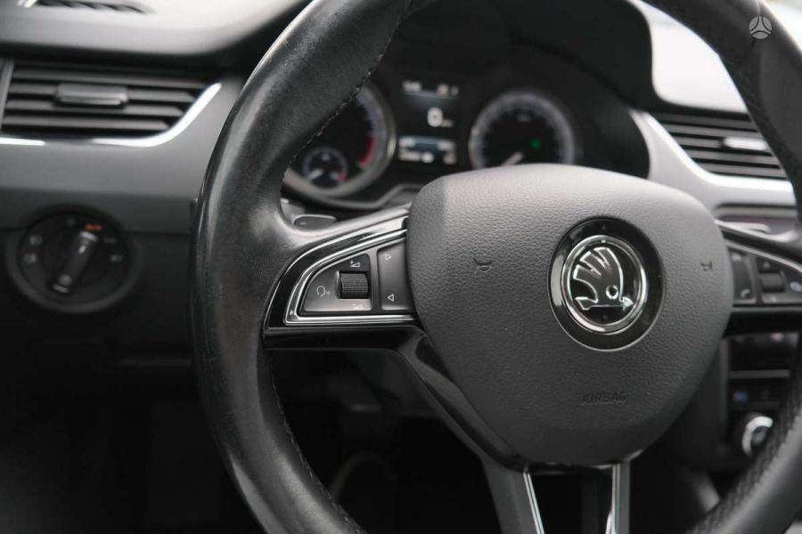 Balts Skoda Octavia 2018 Viļņa, ar dzinēja tilpumu 1.97 L un nobraukumu 230 tūkst. km par 11950 €, foto 19 vietnē AUTOMOTO.COM.LV