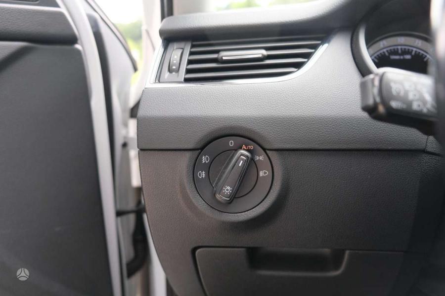Balts Skoda Octavia 2018 Viļņa, ar dzinēja tilpumu 1.97 L un nobraukumu 230 tūkst. km par 11950 €, foto 23 vietnē AUTOMOTO.COM.LV
