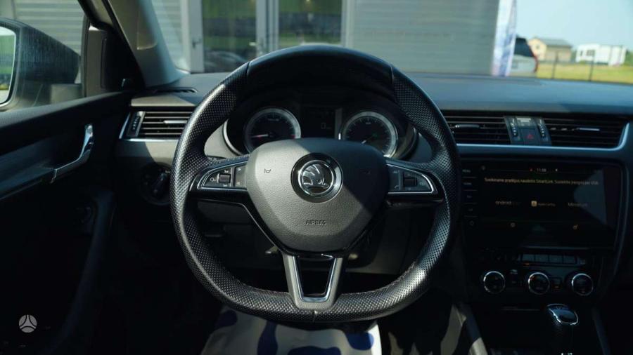 Balts Skoda Octavia 2018 Viļņa, ar dzinēja tilpumu 1.60 L un nobraukumu 300 tūkst. km par 9500 €, foto 13 vietnē AUTOMOTO.COM.LV
