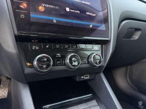 White Skoda Octavia 2018 in Vilnius, with an engine capacity of 1.00 L and mileage of 187 thousand km for 7899 €, photo 19 on AUTOMOTO.COM.LV