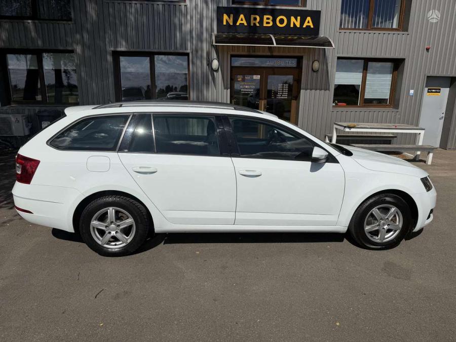 Balts Skoda Octavia 2018 Joniškis, ar dzinēja tilpumu 2.00 L un nobraukumu 117 tūkst. km par 8850 €, foto 7 vietnē AUTOMOTO.COM.LV