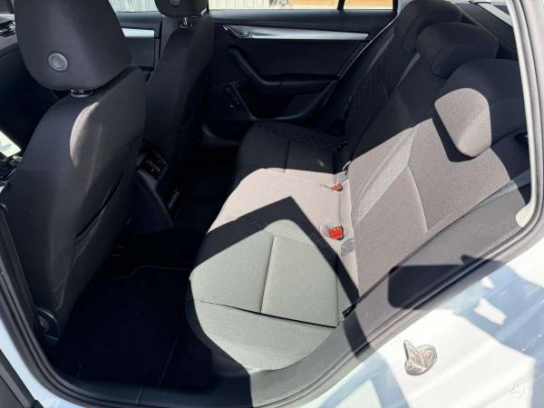 Balts Skoda Octavia 2018 Joniškis, ar dzinēja tilpumu 2.00 L un nobraukumu 117 tūkst. km par 8850 €, foto 11 vietnē AUTOMOTO.COM.LV