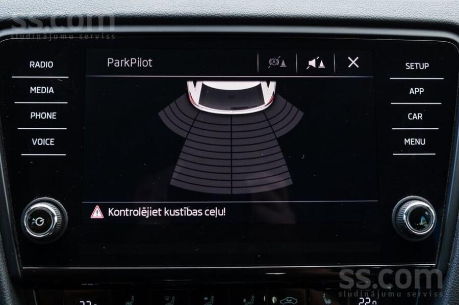 Белый Шкода Октавия 2018 в Рига, объемом двигателя 2.00 л и пробегом 244 тыс. км за 7950 €, фото 11 на AUTOMOTO.COM.LV