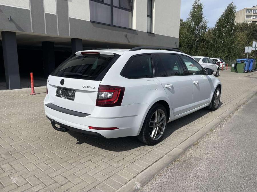 Balts Skoda Octavia 2018 Kauņa, ar dzinēja tilpumu 1.60 L un nobraukumu 323 tūkst. km par 6850 €, foto 5 vietnē AUTOMOTO.COM.LV