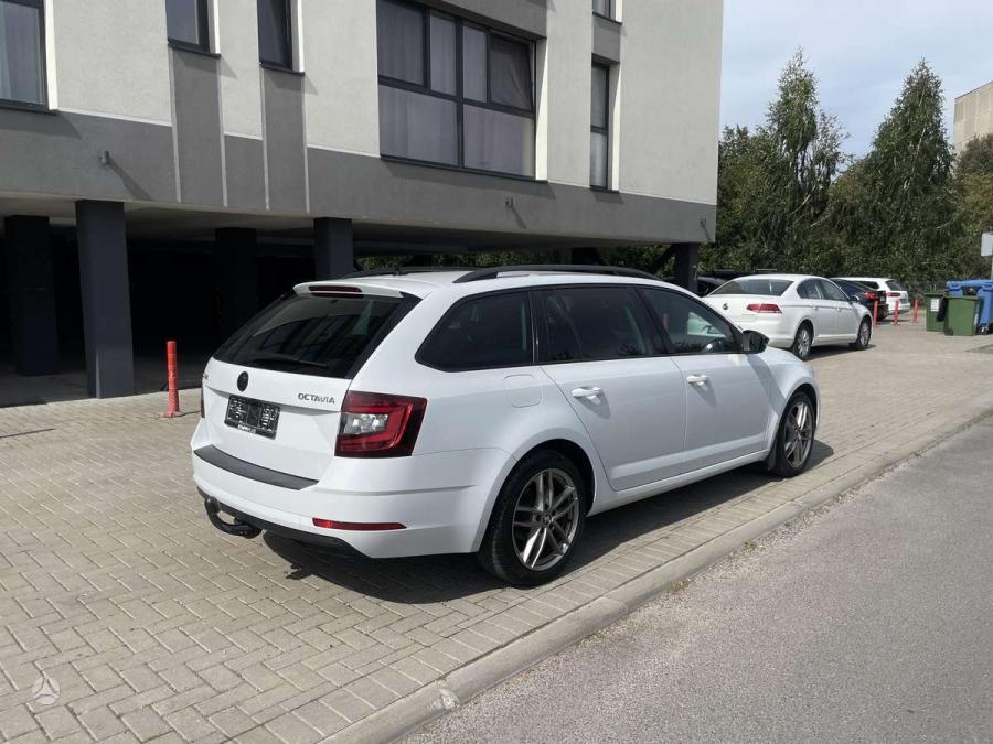 Balts Skoda Octavia 2018 Kauņa, ar dzinēja tilpumu 1.60 L un nobraukumu 323 tūkst. km par 6850 €, foto 6 vietnē AUTOMOTO.COM.LV
