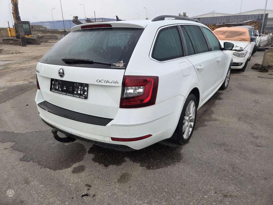 Balts Skoda Octavia 2018 Šauļi, ar dzinēja tilpumu 1.50 L un nobraukumu 13 tūkst. km par 4200 €, foto 7 vietnē AUTOMOTO.COM.LV