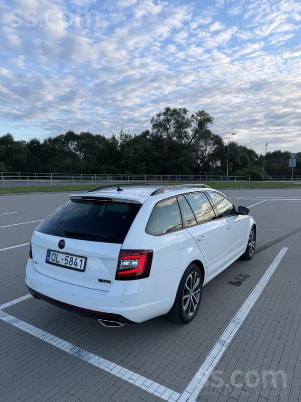 Balts Skoda Octavia 2018 Rēzekne, ar dzinēja tilpumu 2.00 L un nobraukumu 276 tūkst. km par 12200 €, foto 5 vietnē AUTOMOTO.COM.LV