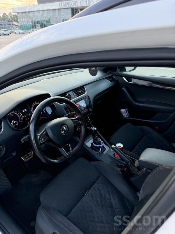 Balts Skoda Octavia 2018 Rēzekne, ar dzinēja tilpumu 2.00 L un nobraukumu 276 tūkst. km par 12200 €, foto 9 vietnē AUTOMOTO.COM.LV