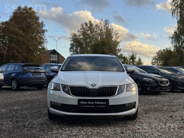 White Skoda Octavia 2018 in Valmiera, with an engine capacity of 1.60 L and mileage of 237 thousand km for 8800 €, photo 3 on AUTOMOTO.COM.LV