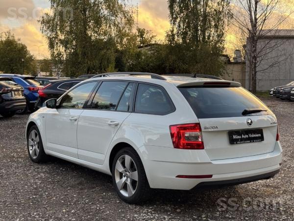 White Skoda Octavia 2018 in Valmiera, with an engine capacity of 1.60 L and mileage of 237 thousand km for 8800 €, photo 5 on AUTOMOTO.COM.LV