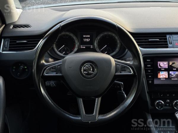 White Skoda Octavia 2018 in Valmiera, with an engine capacity of 1.60 L and mileage of 237 thousand km for 8800 €, photo 10 on AUTOMOTO.COM.LV
