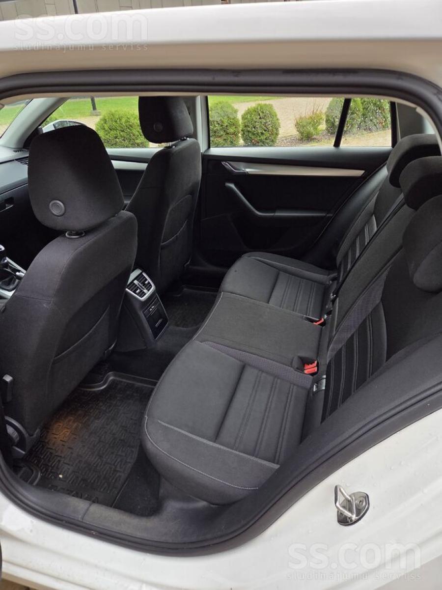 Balts Skoda Octavia 2018 Rīga, ar dzinēja tilpumu 1.40 L un nobraukumu 226 tūkst. km par 9650 €, foto 15 vietnē AUTOMOTO.COM.LV