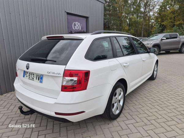 Skoda Octavia 2018 in Taurage on AUTOMOTO.COM.LV White Skoda Octavia 2018 in Taurage, with an engine capacity of 1.97 L and mileage of 242 thousand km for 8300 β¬, photo 6 on AUTOMOTO.COM.LV