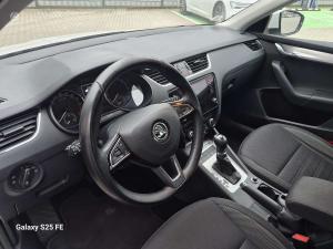 White Skoda Octavia 2018 in Taurage, with an engine capacity of 1.97 L and mileage of 242 thousand km for 8300 €, photo 15 on AUTOMOTO.COM.LV