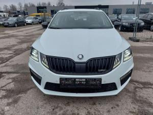 White Skoda Octavia 2019 in Kaunas, with an engine capacity of 1.97 L and mileage of 260 thousand km for 12950 €, photo 11 on AUTOMOTO.COM.LV