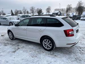 White Skoda Octavia 2019 in Taurage, with an engine capacity of 1.60 L and mileage of 290 thousand km for 6900 €, photo 11 on AUTOMOTO.COM.LV