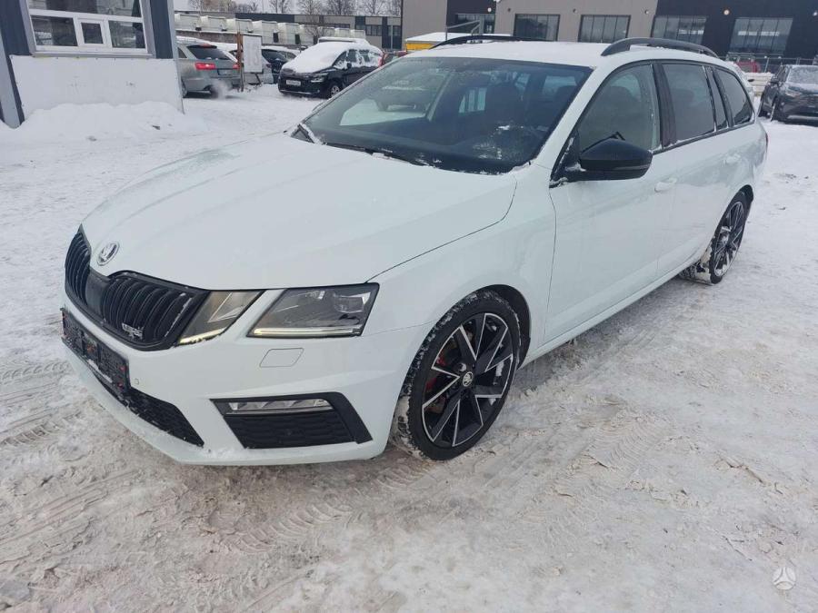 White Skoda Octavia 2019 in Kaunas, with an engine capacity of 1.97 L and mileage of 260 thousand km for 12950 €, photo 2 on AUTOMOTO.COM.LV