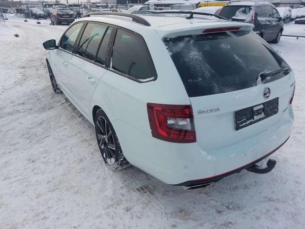 White Skoda Octavia 2019 in Kaunas, with an engine capacity of 1.97 L and mileage of 260 thousand km for 12950 €, photo 5 on AUTOMOTO.COM.LV