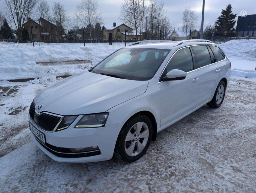 Balts Skoda Octavia 2019 Kauņa, ar dzinēja tilpumu 1.50 L un nobraukumu 448 tūkst. km par 6900 €, foto 1 vietnē AUTOMOTO.COM.LV