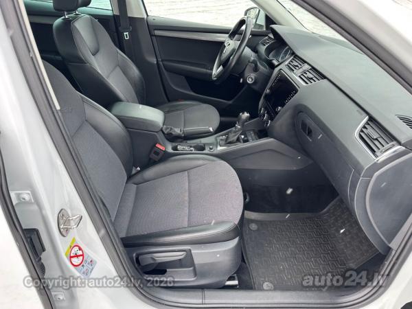 White Skoda Octavia 2019 in Tartu, with an engine capacity of 1.50 L and mileage of 107 thousand km for 11990 €, photo 11 on AUTOMOTO.COM.LV