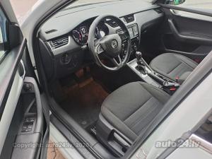 Balts Skoda Octavia 2019 Tartu, ar dzinēja tilpumu 1.50 L un nobraukumu 346 tūkst. km par 5900 €, foto 4 vietnē AUTOMOTO.COM.LV