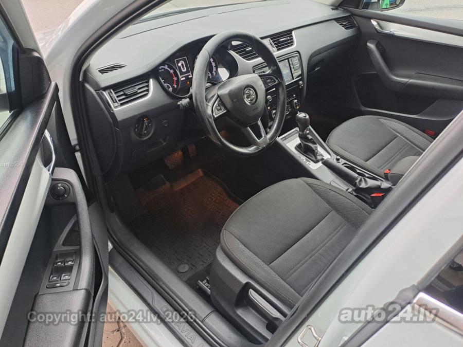 Balts Skoda Octavia 2019 Tartu, ar dzinēja tilpumu 1.50 L un nobraukumu 346 tūkst. km par 5900 €, foto 4 vietnē AUTOMOTO.COM.LV
