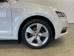 White Skoda Octavia 2019 in Tallinn, with an engine capacity of 1.00 L and mileage of 98 thousand km for 11890 €, photo 5 on AUTOMOTO.COM.LV